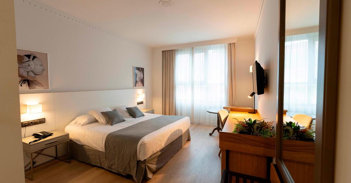 Executive room, corporate lodging in Antequera.